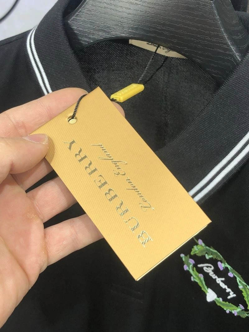 High fidelity Burberry T-Shirts