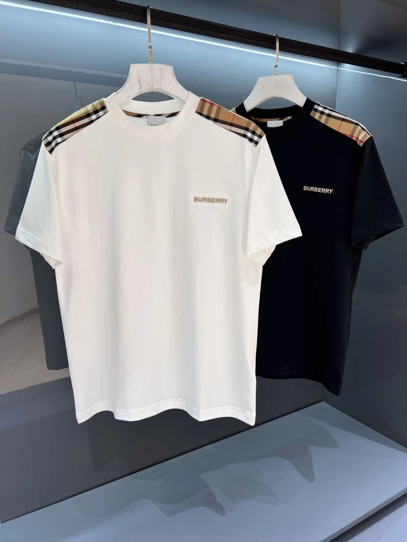 Burberry T-Shirts
