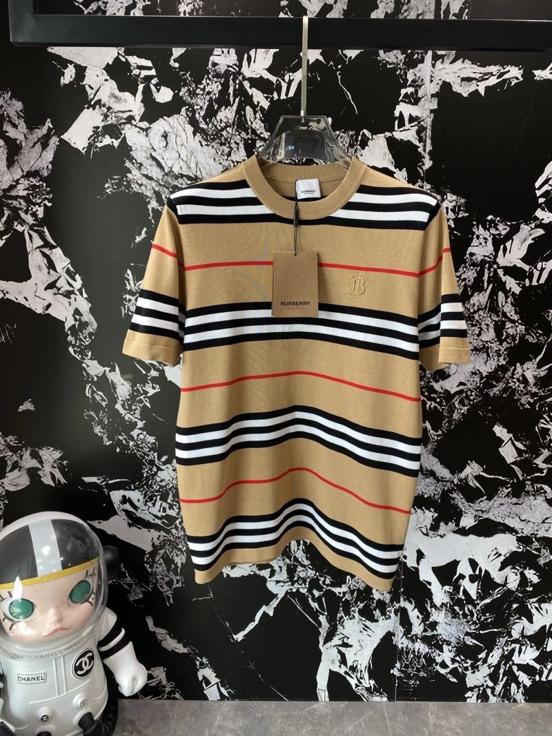 Burberry T-Shirts