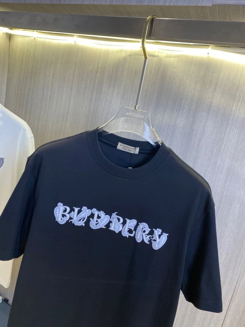 Indistinguishable Burberry T-Shirts