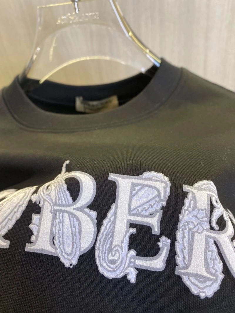 Indistinguishable Burberry T-Shirts