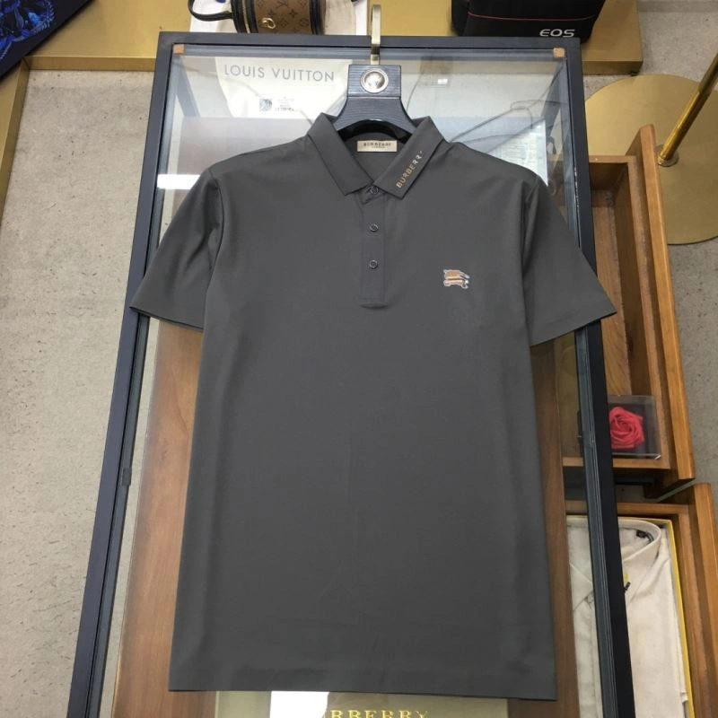 Indistinguishable Burberry T-Shirts