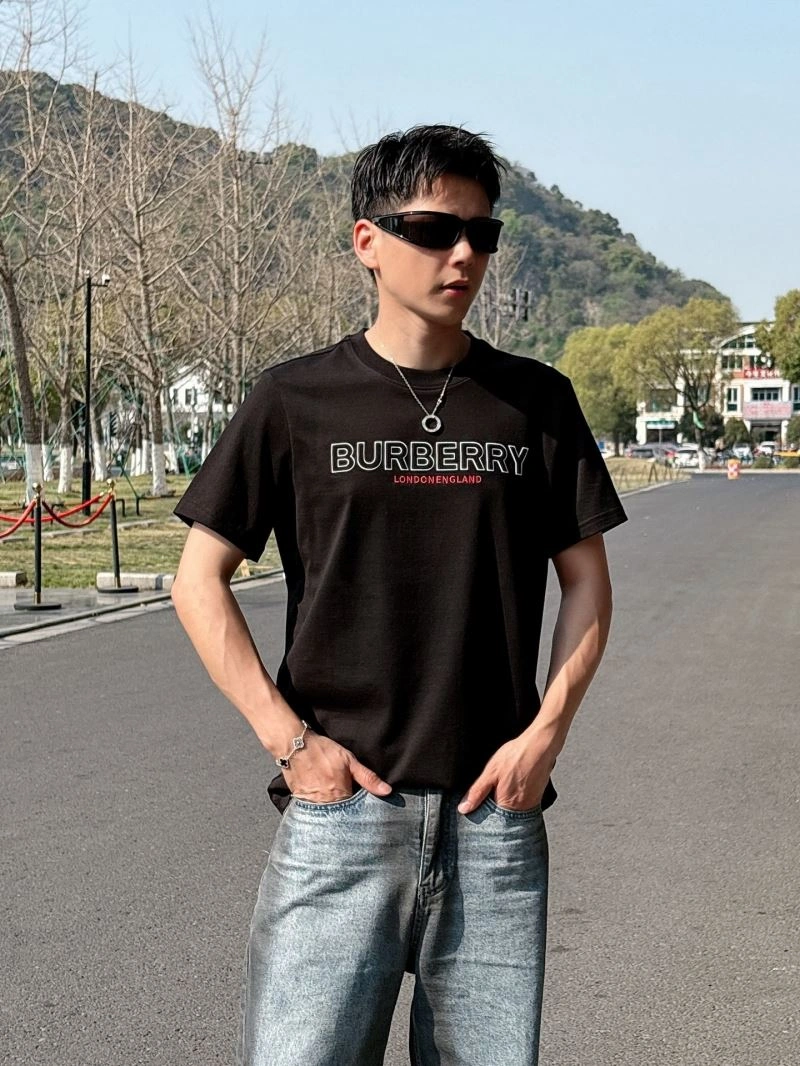 High fidelity Burberry T-Shirts