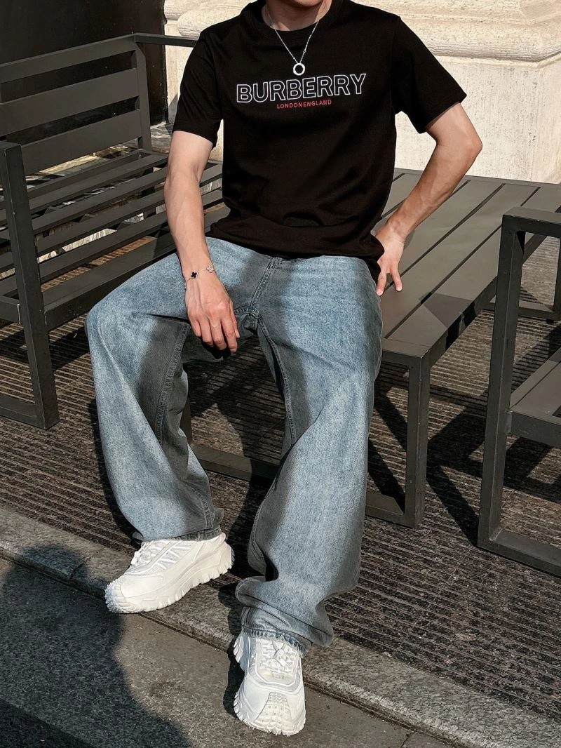 High fidelity Burberry T-Shirts