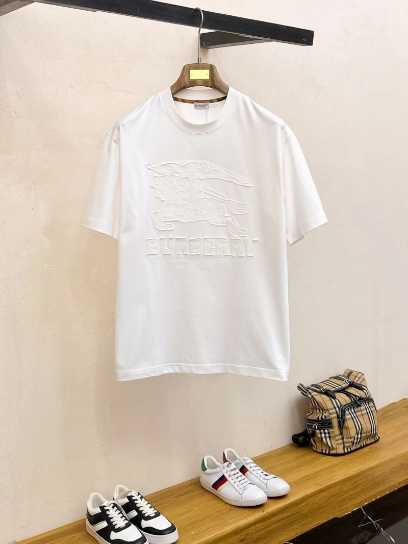 Burberry T-Shirts