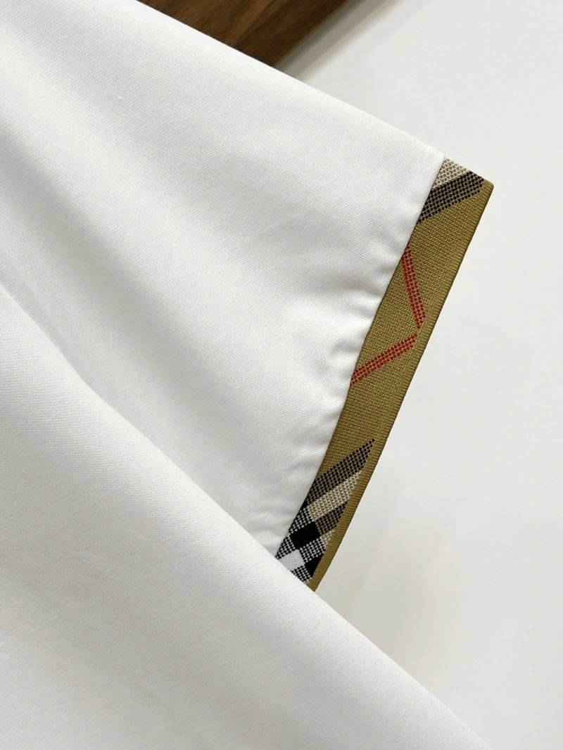 Burberry T-Shirts