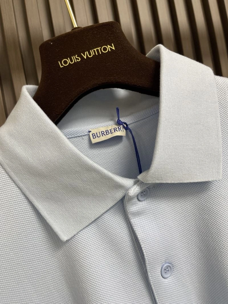 Indistinguishable Burberry T-Shirts