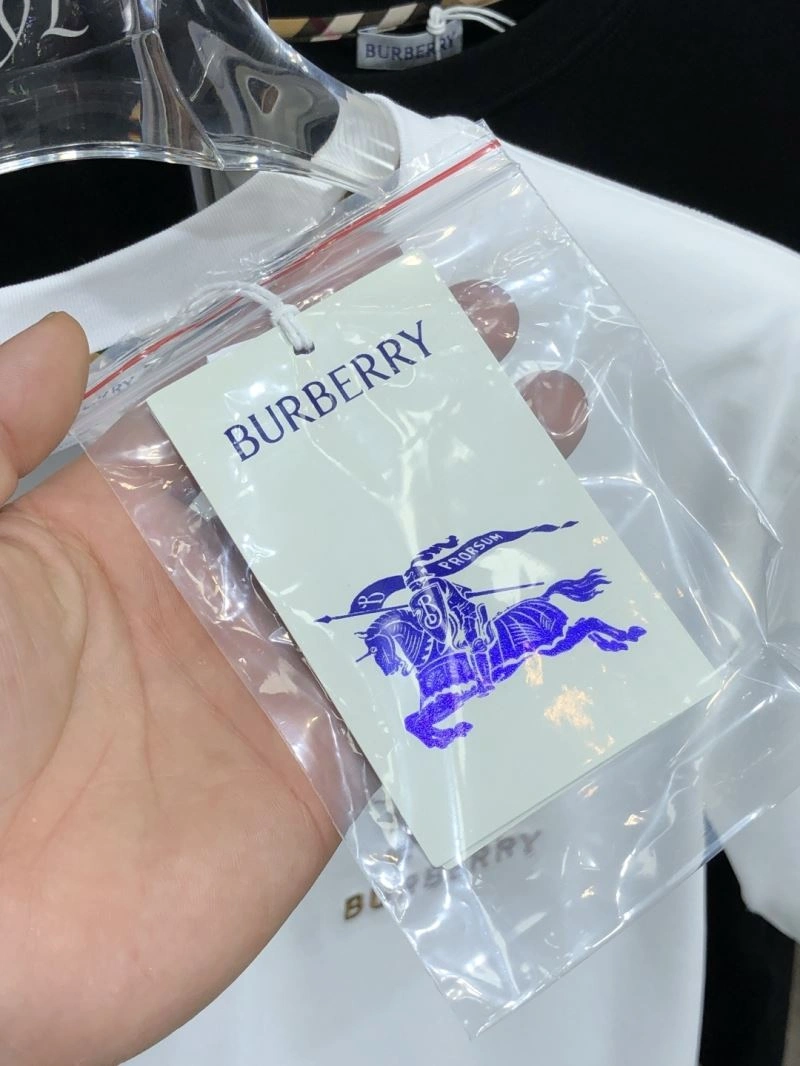 Exact replica Burberry T-Shirts