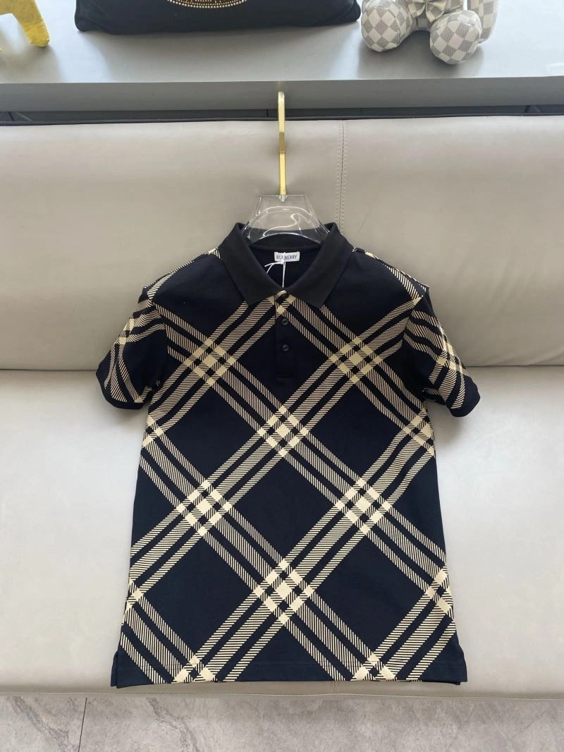 Burberry T-Shirts