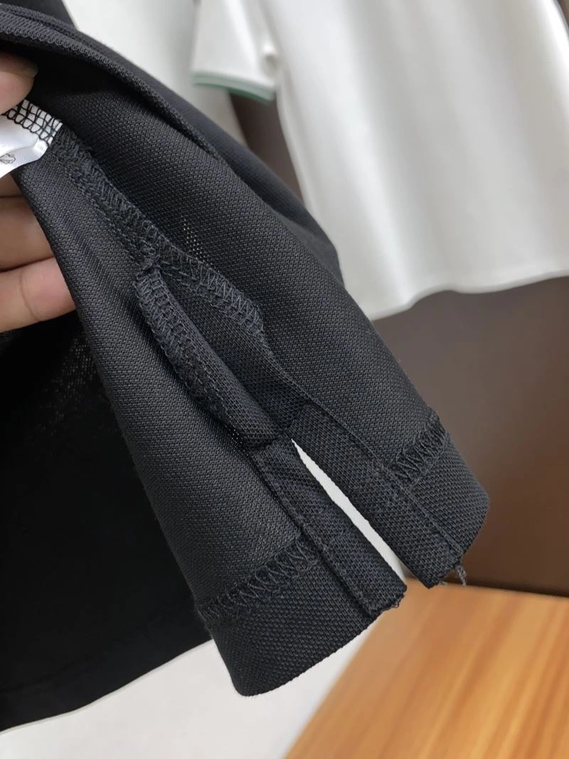 Low-cost Burberry T-Shirts