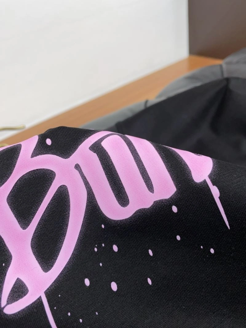 Low-cost Burberry T-Shirts