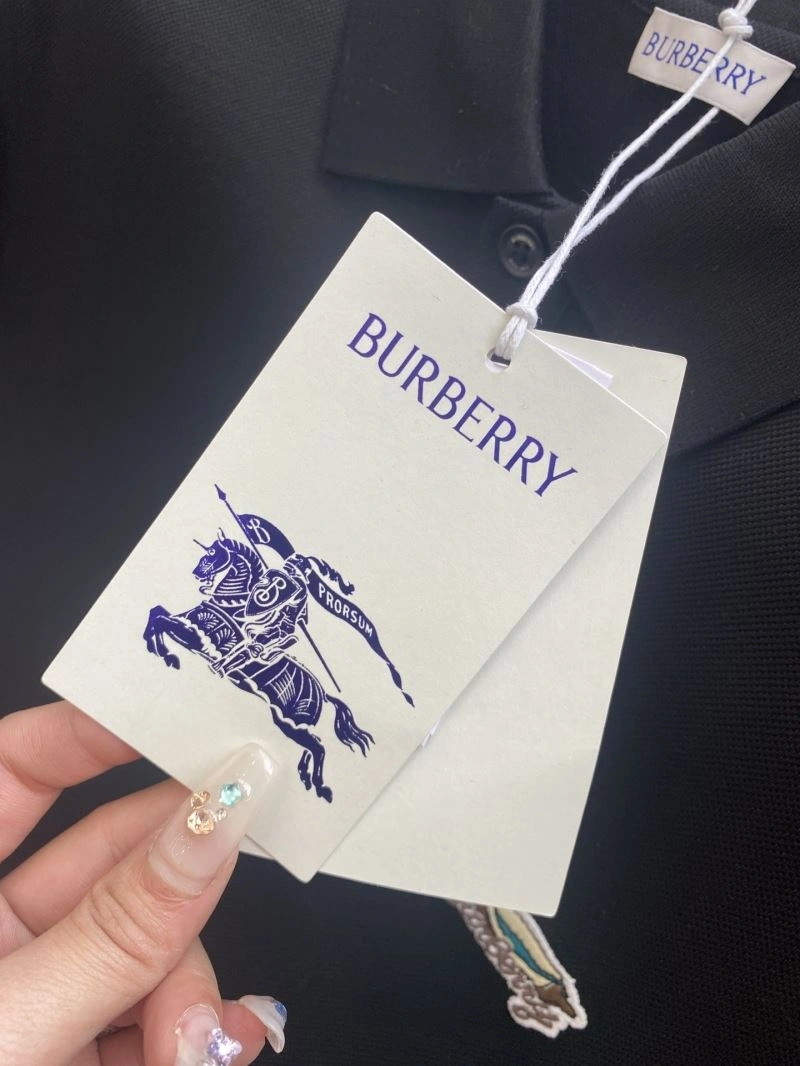 Inexpensive Burberry T-Shirts