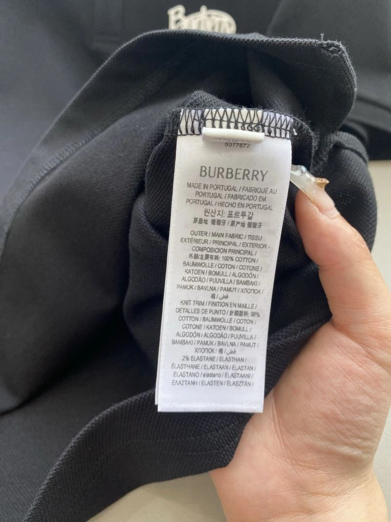 Indistinguishable Burberry T-Shirts
