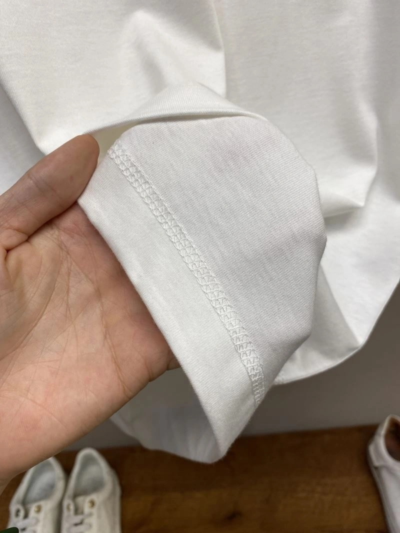 Factory-made Burberry T-Shirts