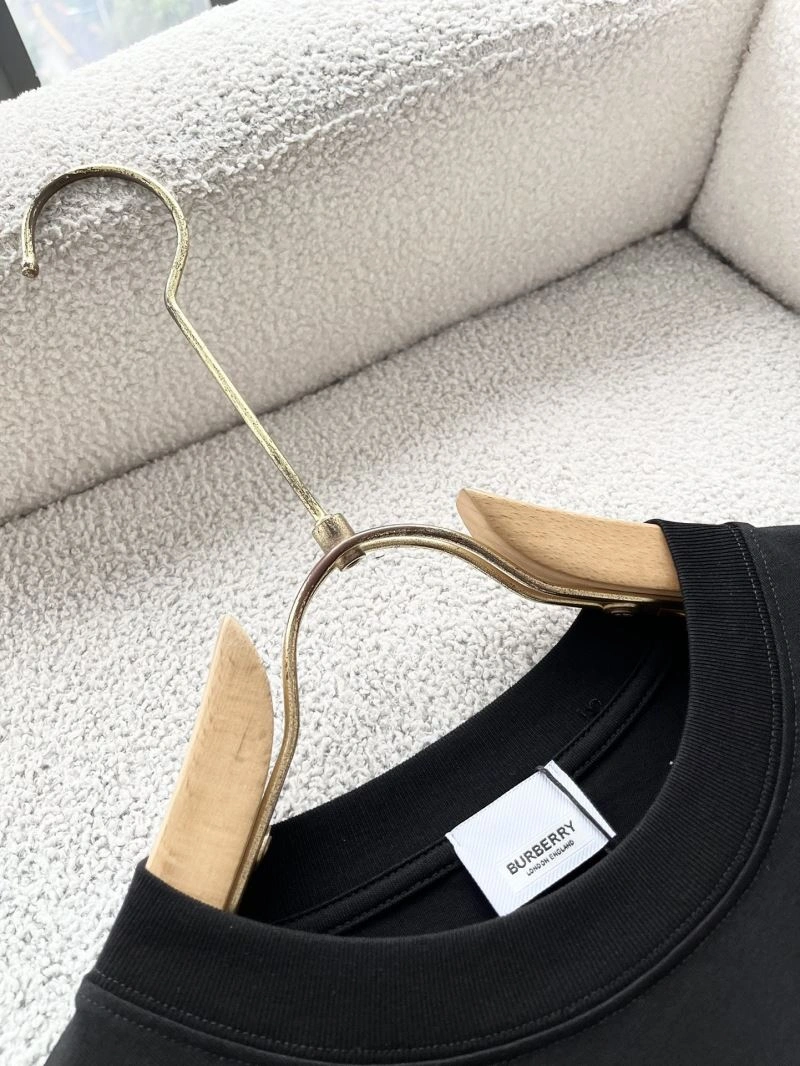 Factory-made Burberry T-Shirts