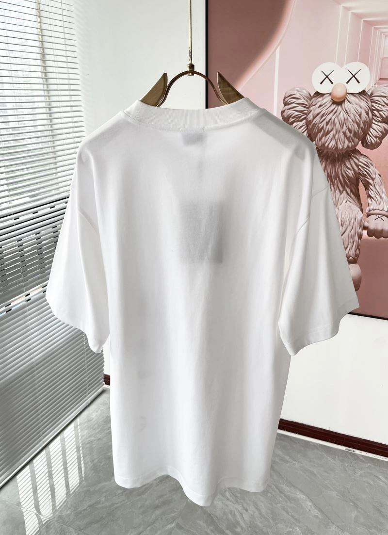 Bargain Burberry T-Shirts