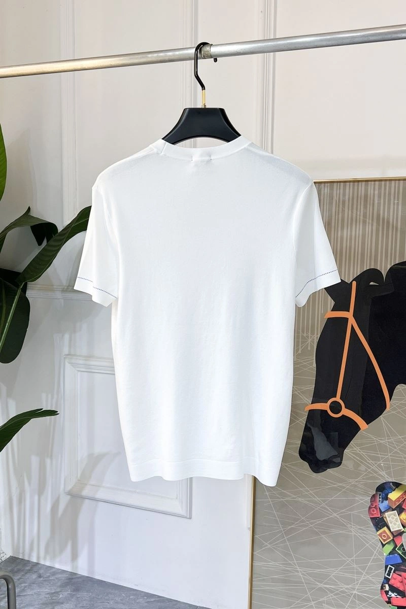 Inexpensive Burberry T-Shirts
