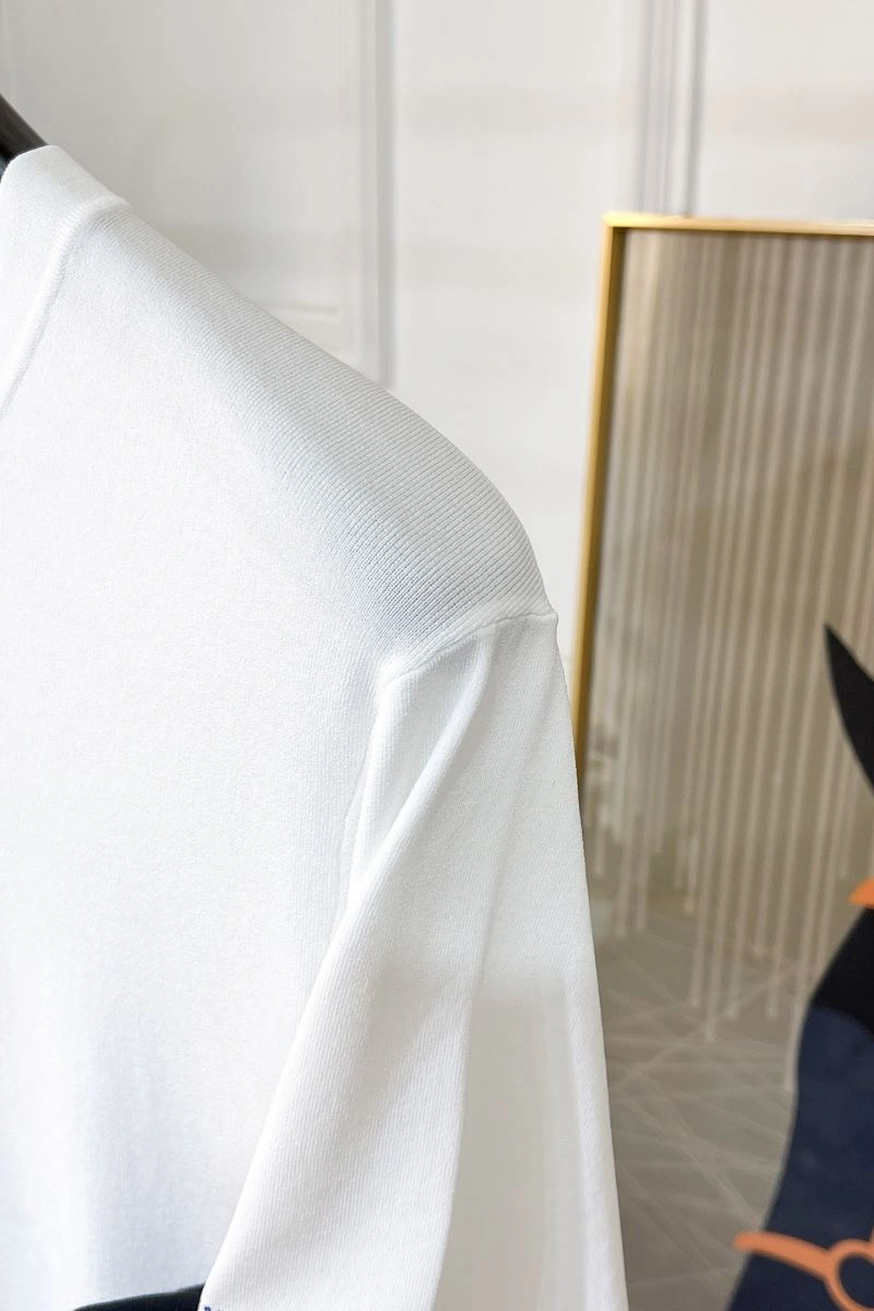 Inexpensive Burberry T-Shirts