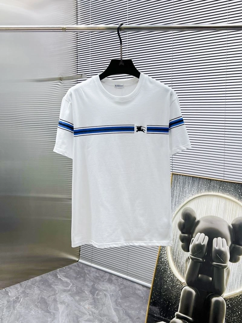 Top match Burberry T-Shirts