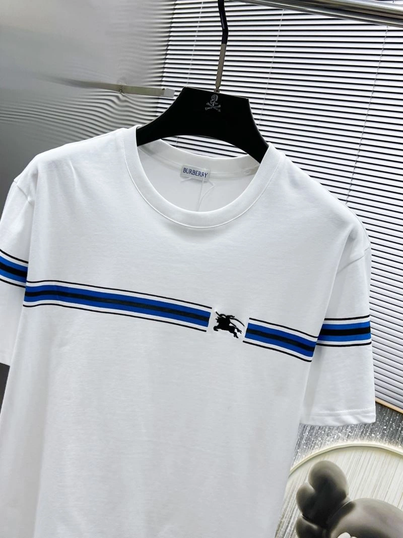 Top match Burberry T-Shirts