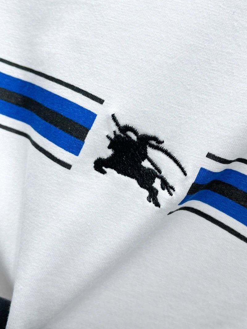 Top match Burberry T-Shirts