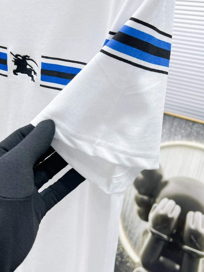 Top match Burberry T-Shirts