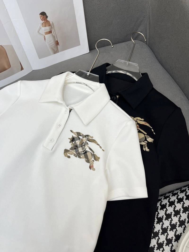 Indistinguishable Burberry T-Shirts