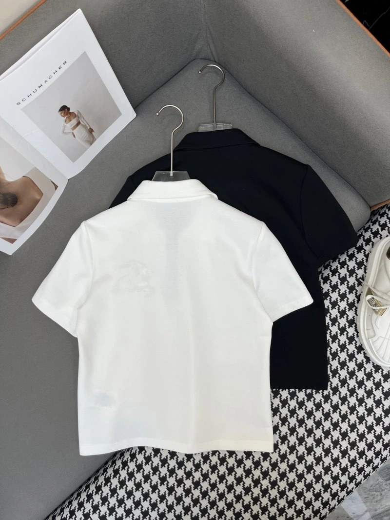 Indistinguishable Burberry T-Shirts