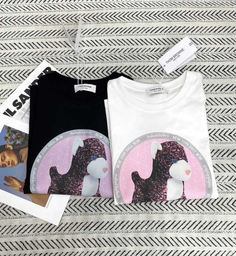 Accurate model Burberry T-Shirts