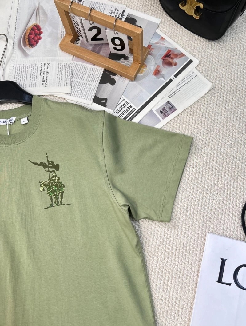 Factory-made Burberry T-Shirts