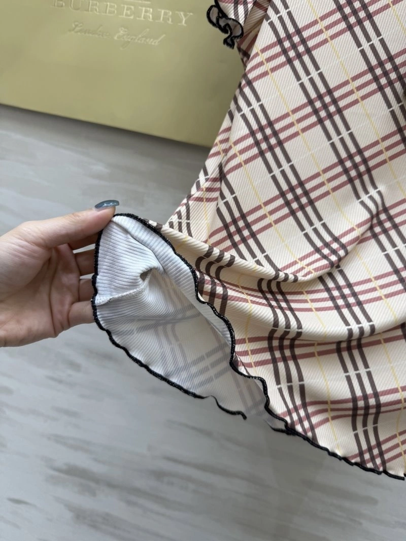 Top mirror Burberry T-Shirts