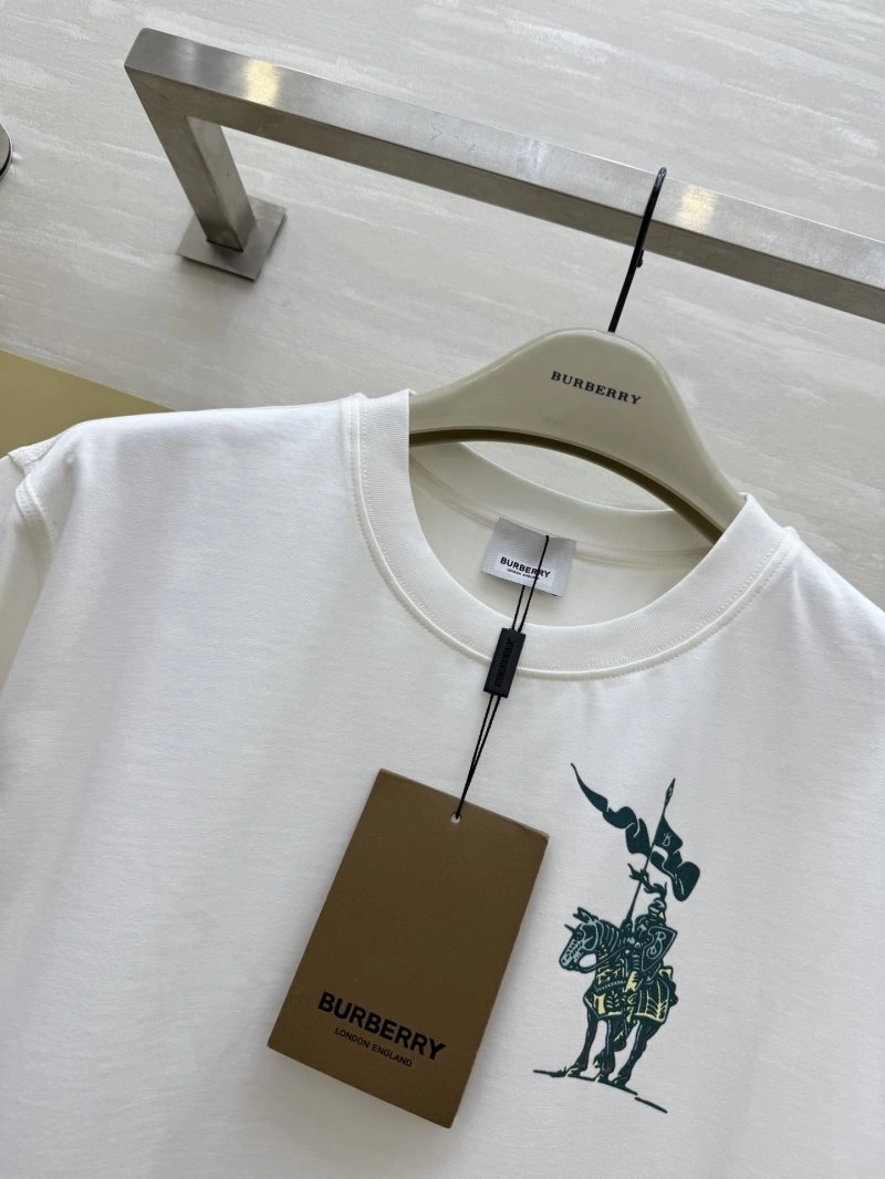 Inexpensive Burberry T-Shirts