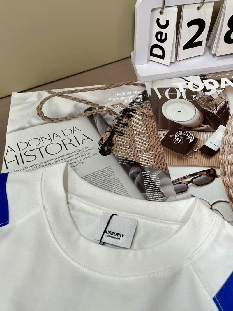Top mirror Burberry T-Shirts