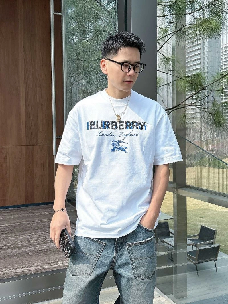 Legit Burberry T-Shirts