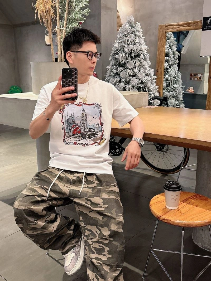 Original Burberry T-Shirts