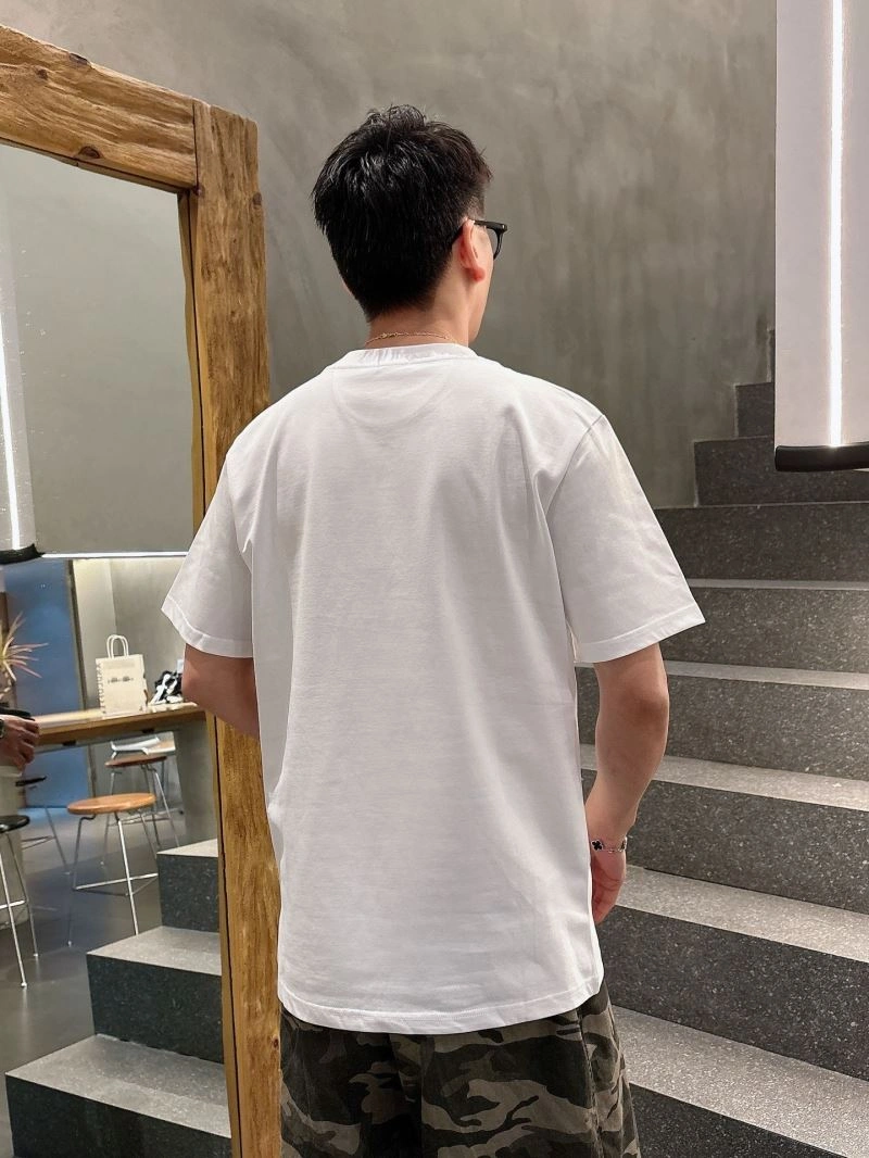 Original Burberry T-Shirts