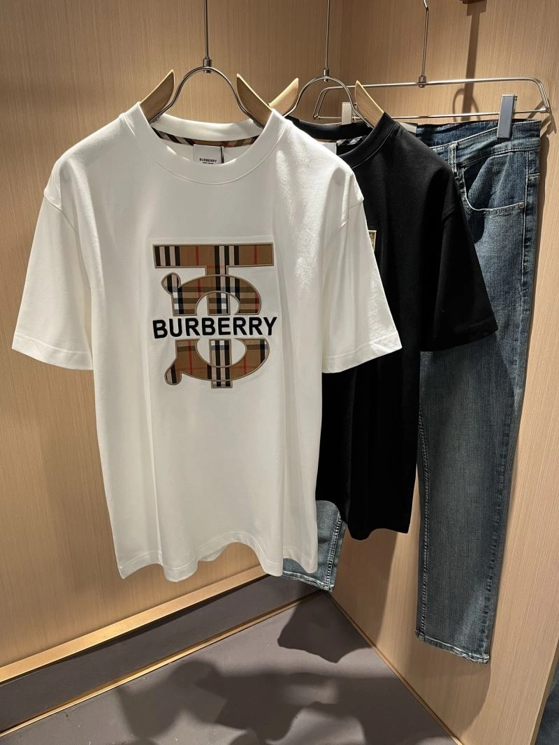 Burberry T-Shirts