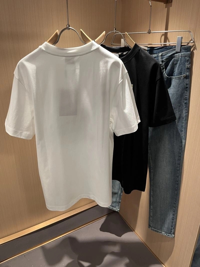 Top match Burberry T-Shirts