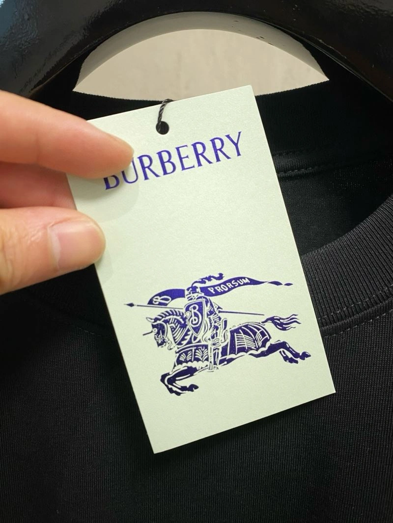 Inexpensive Burberry T-Shirts