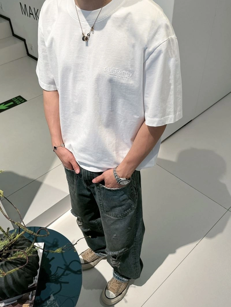Exact replica Burberry T-Shirts