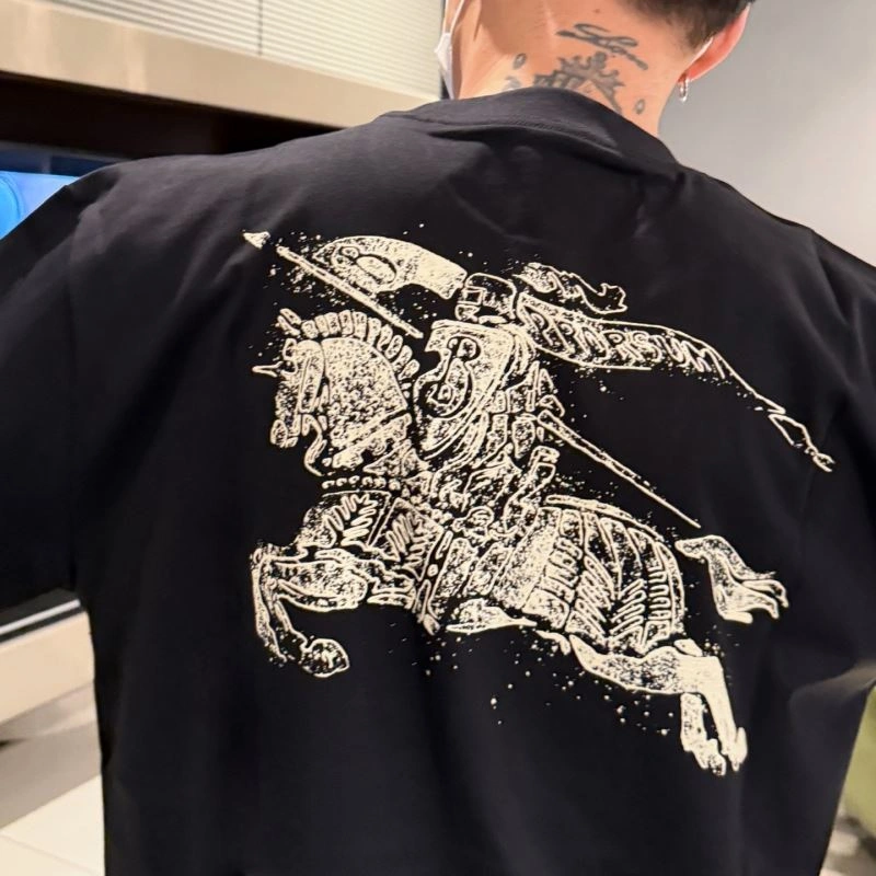Indistinguishable Burberry T-Shirts