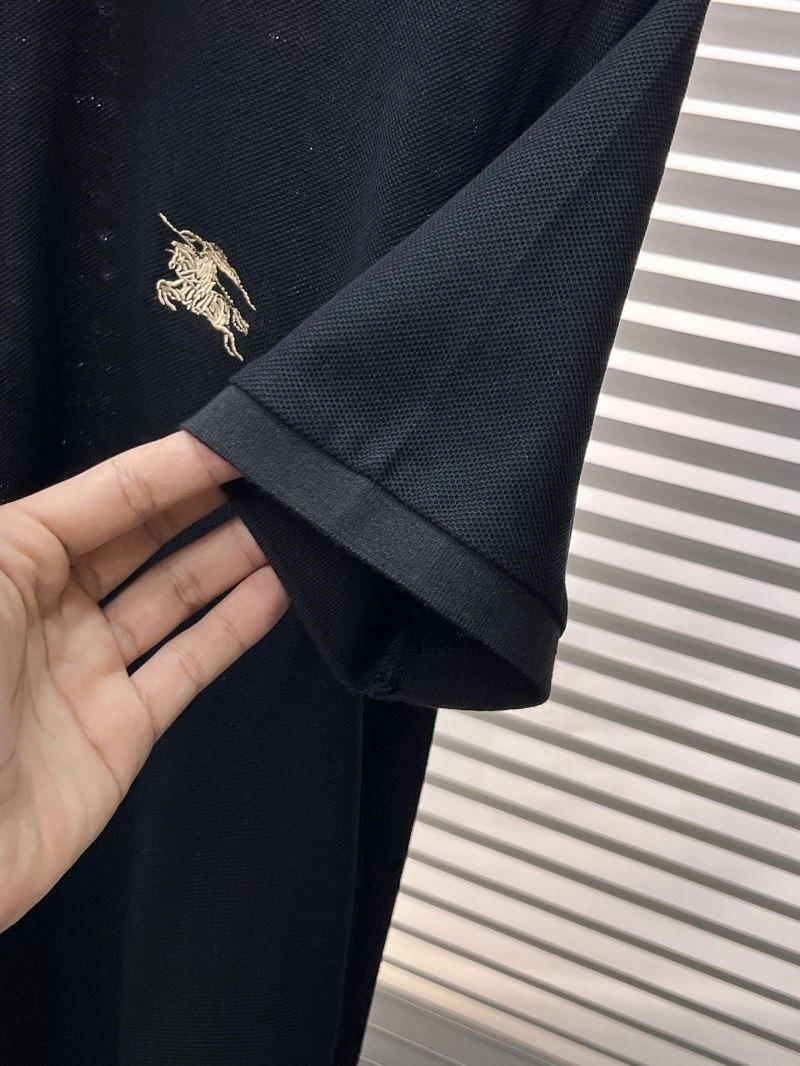 Low-cost Burberry T-Shirts