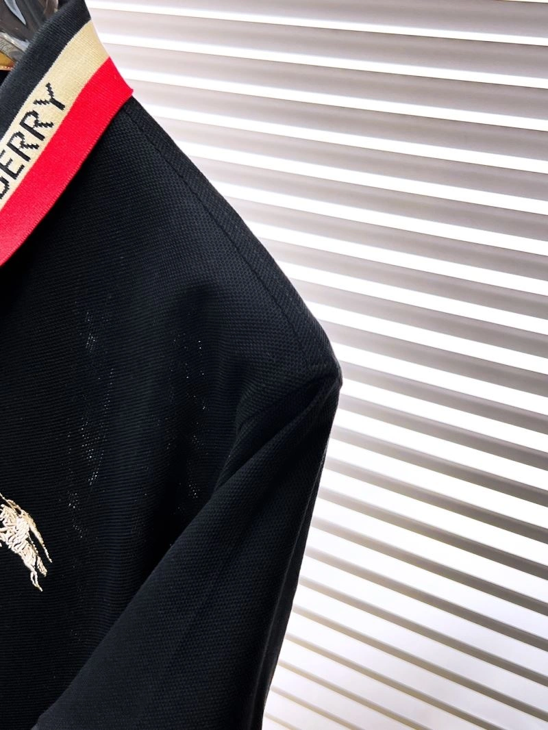 Low-cost Burberry T-Shirts