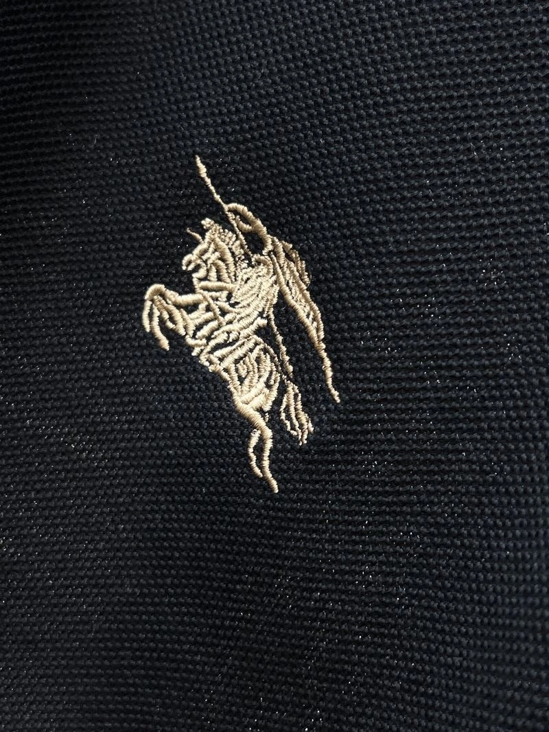 Low-cost Burberry T-Shirts