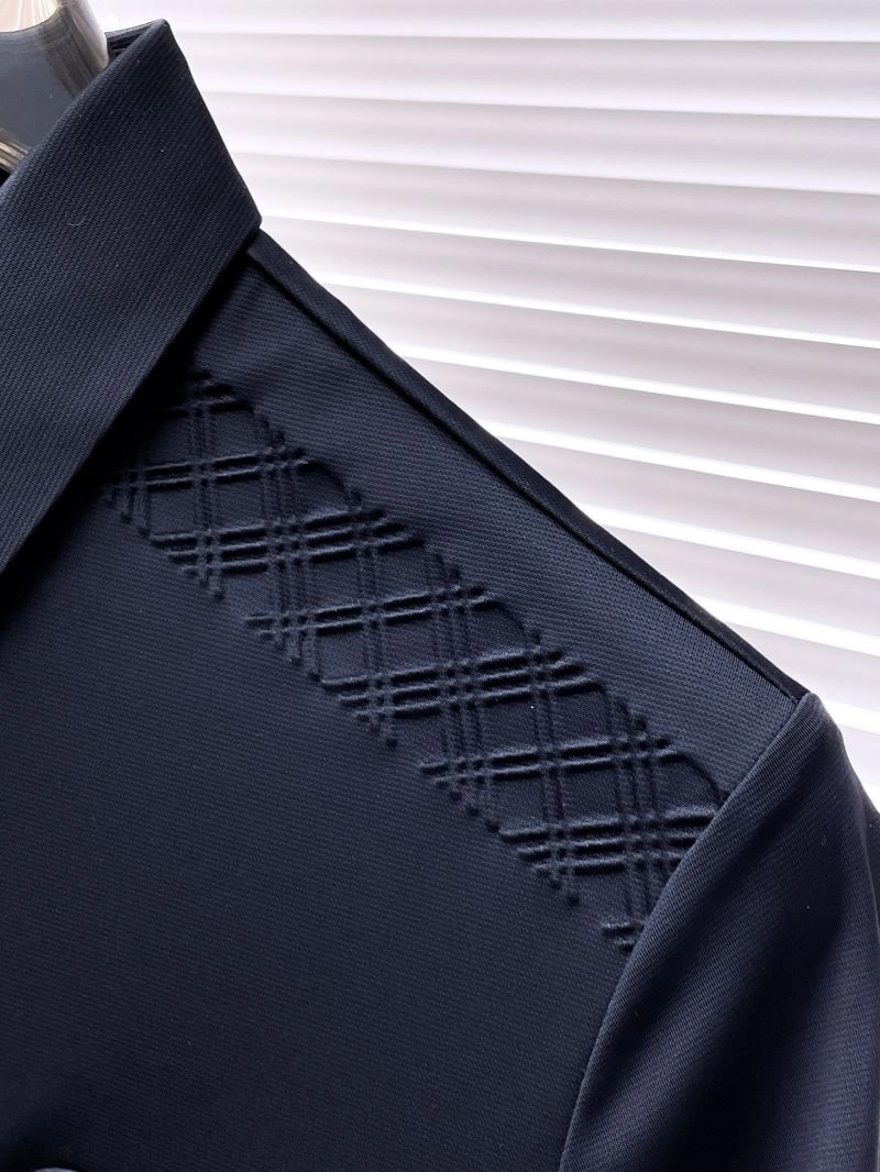 Factory-made Burberry T-Shirts