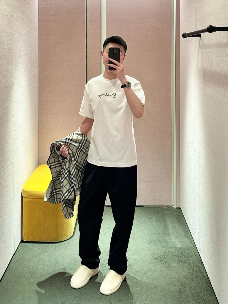 Burberry T-Shirts