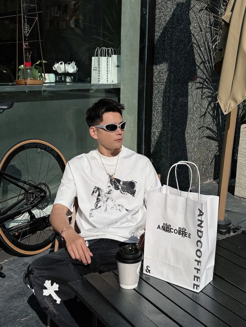 Original Burberry T-Shirts