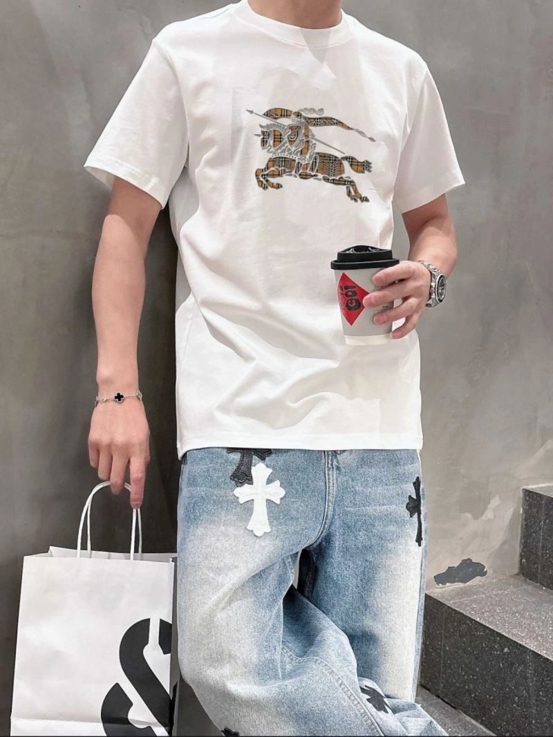 Top match Burberry T-Shirts