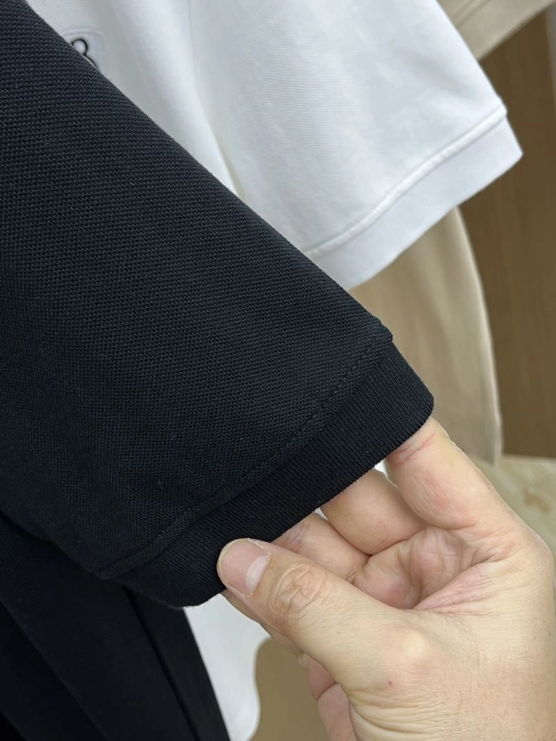 Low-cost Burberry T-Shirts