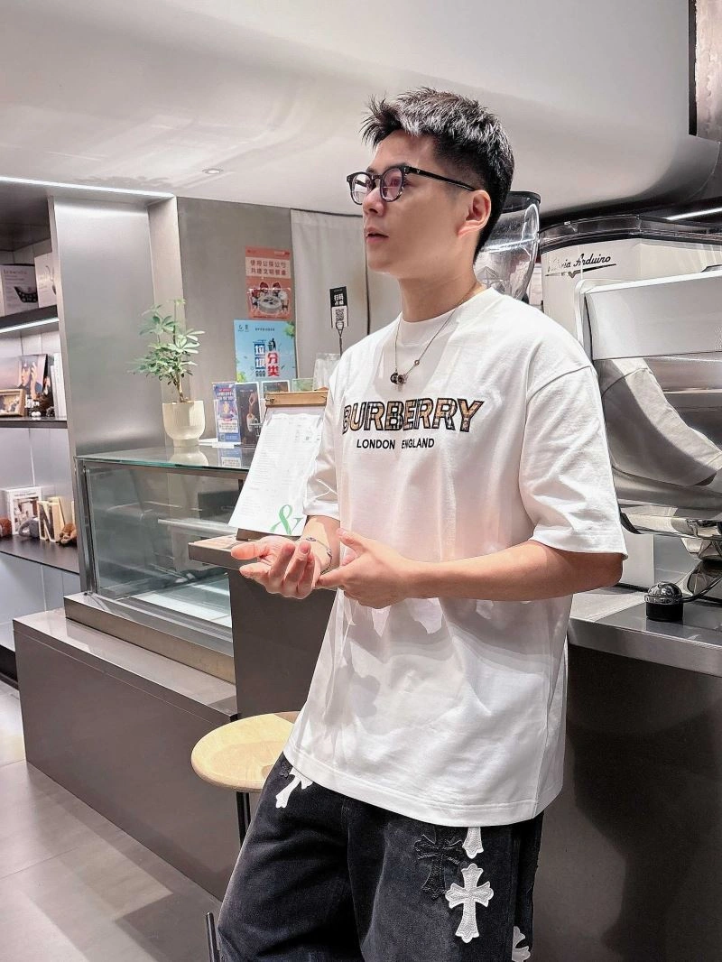 Cut-rate Burberry T-Shirts